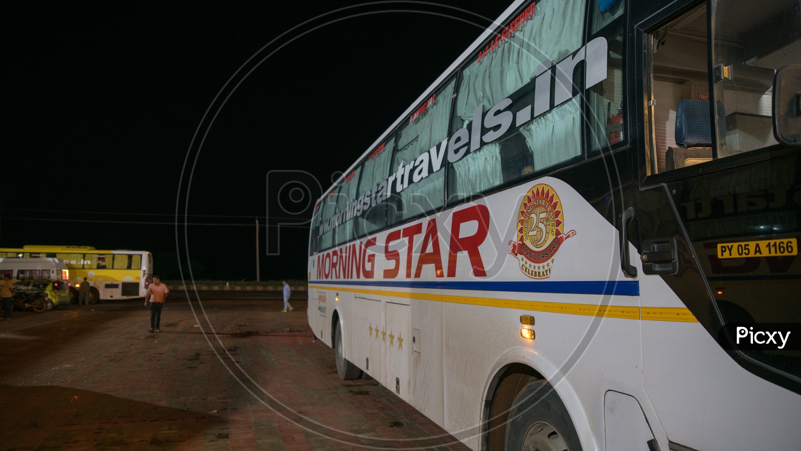 Image of Morning Star Travels Buses-PY541268-Picxy