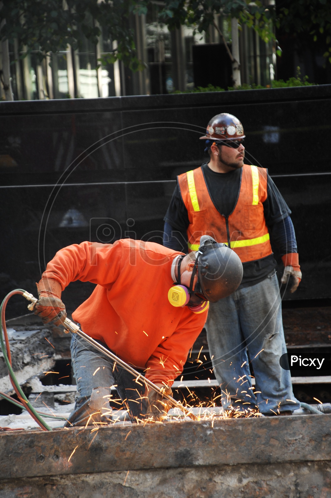Image of Indian Man at work-AF827015-Picxy