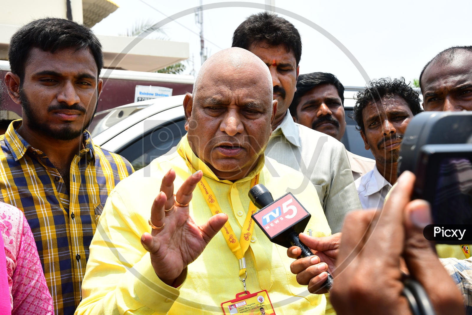 Image of AP TDP Politicians Addressing Media-HX381431-Picxy