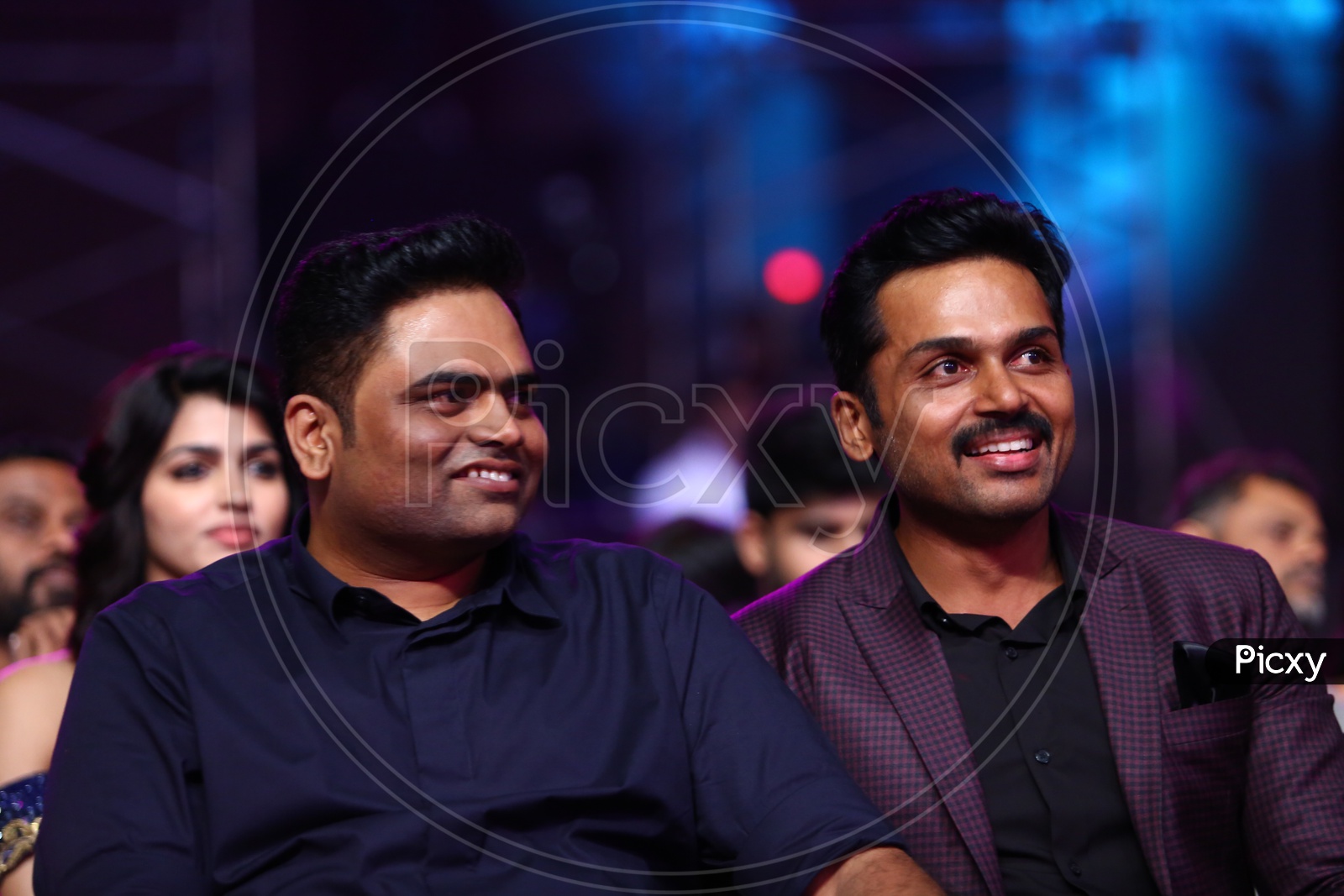 Image of Actor Karthi And Director Vamshi Paidipally At Film Fare ...