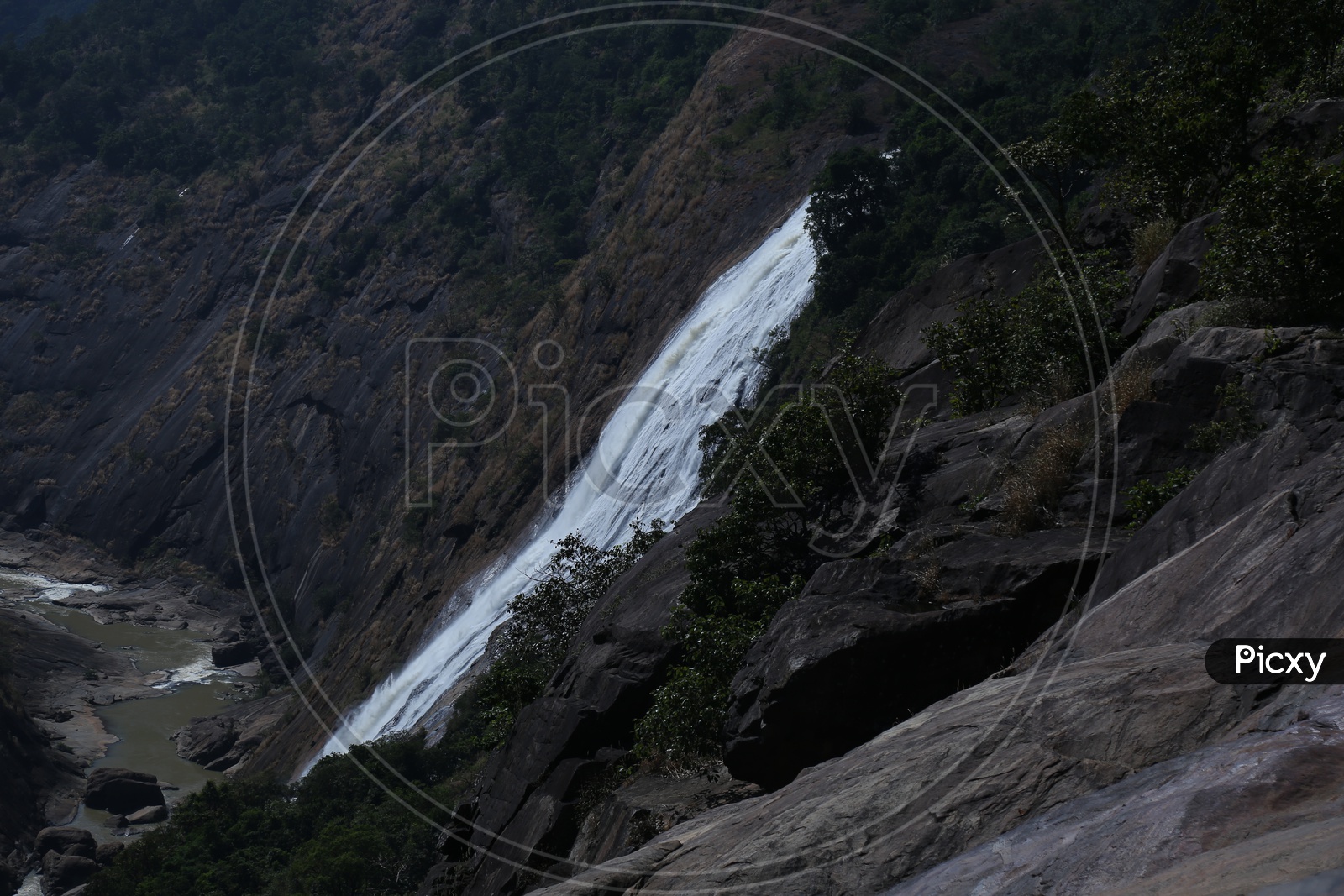 Image of Duduma Water Falls With Water Streams Or Currents Flowing ...