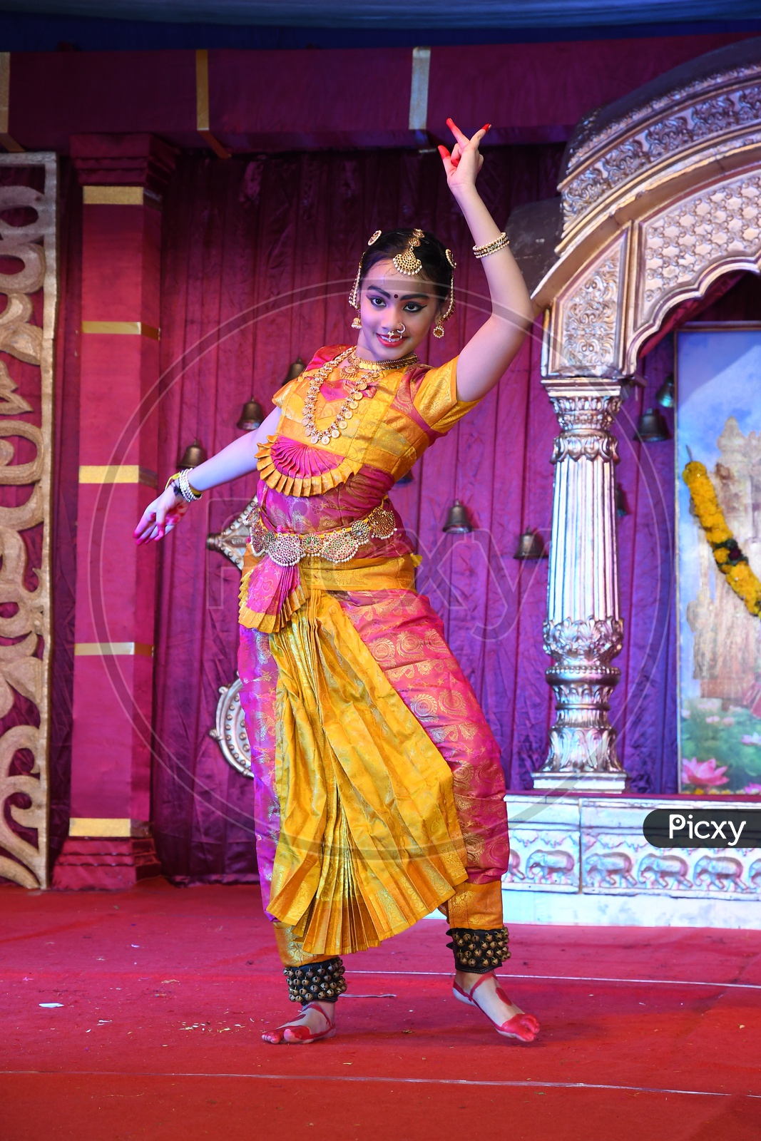Image of Traditional Bharathanatyam Dancer Dancing On Stage With ...
