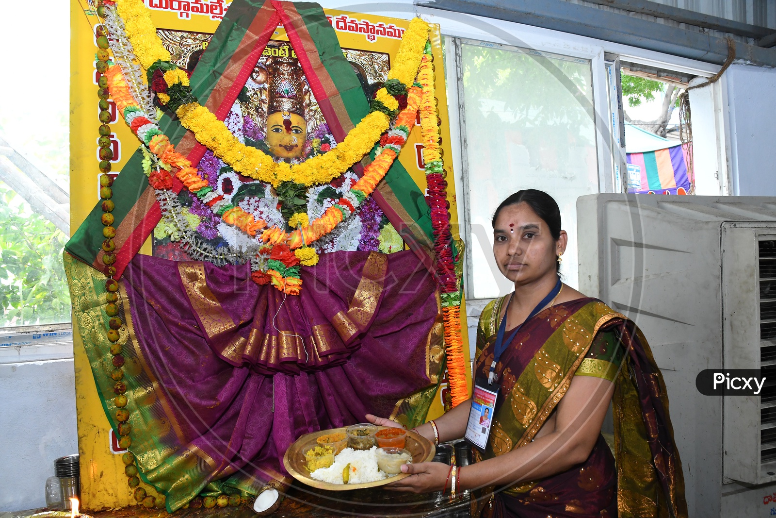 Image of Woman Praying Annapurna Devi Goddess of Food-VJ929017-Picxy