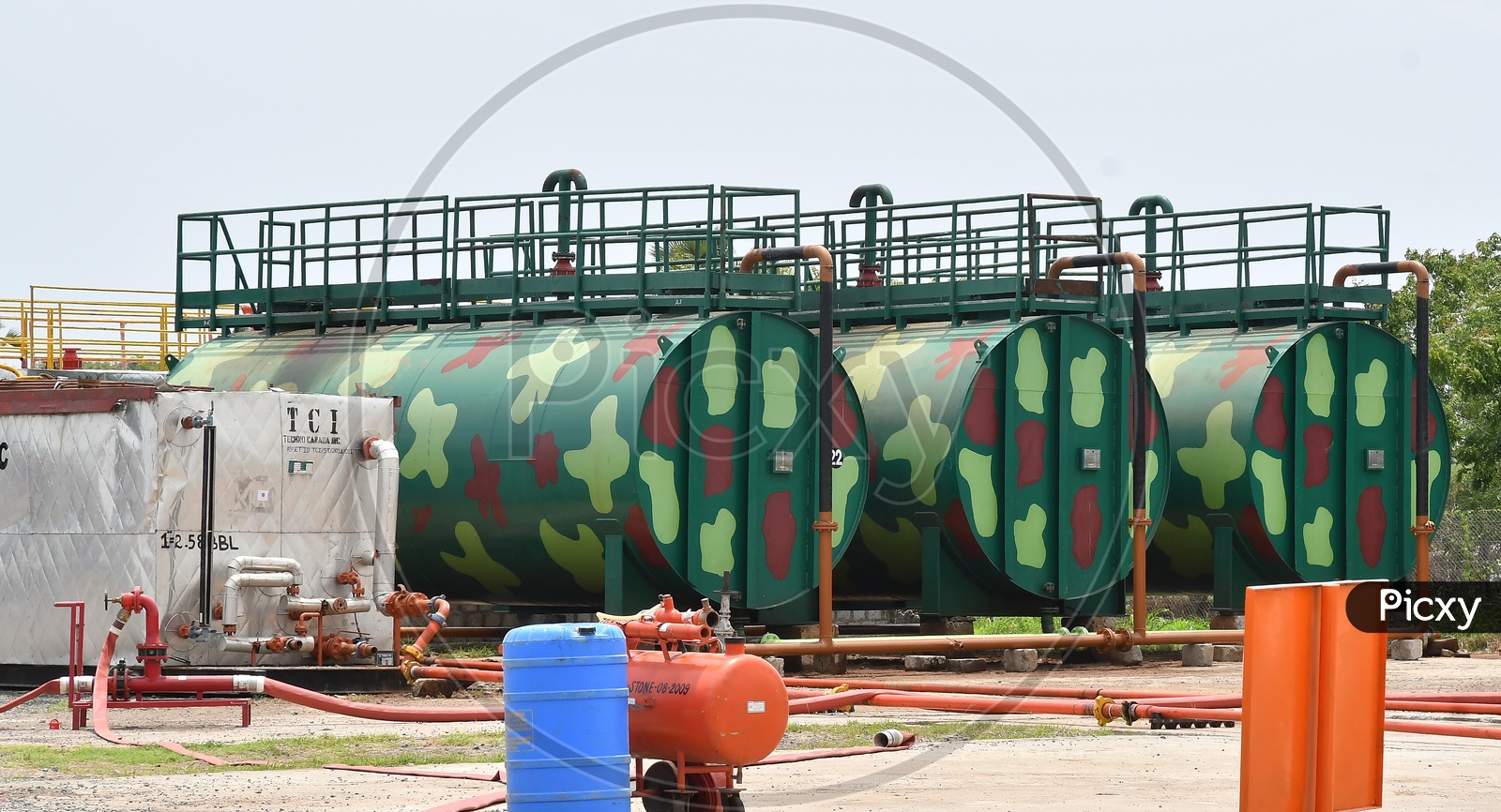 Image of Oil Tanks in ONGC Nagayalanka-GN235919-Picxy