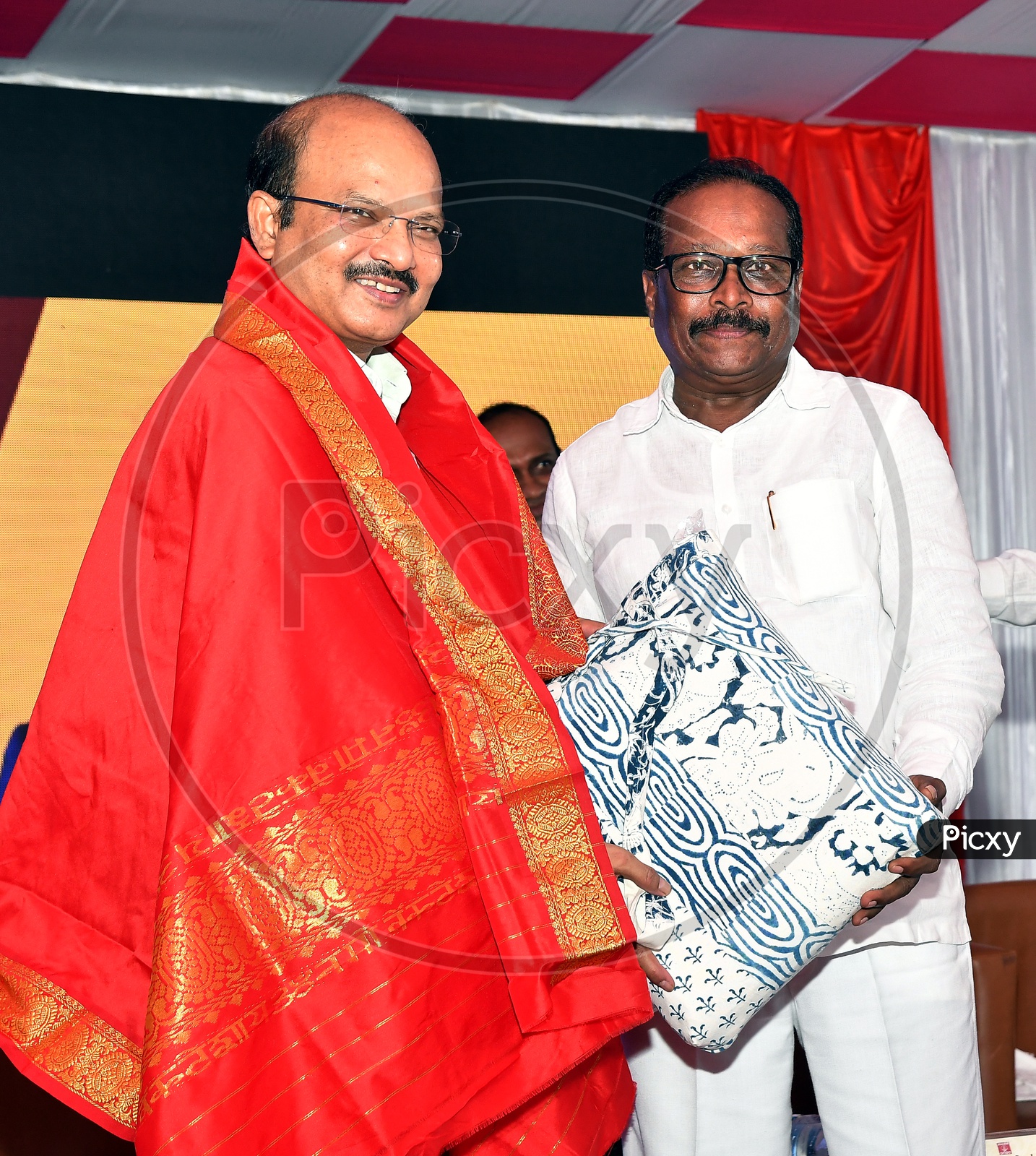 Image of Former Machilipatnam MP Konakalla Narayana Rao felicitating ...