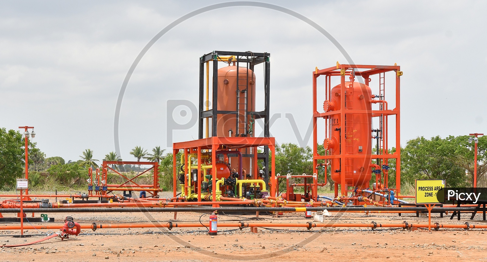 Image of Main unit in ONGC Nagayalanka-NU922923-Picxy