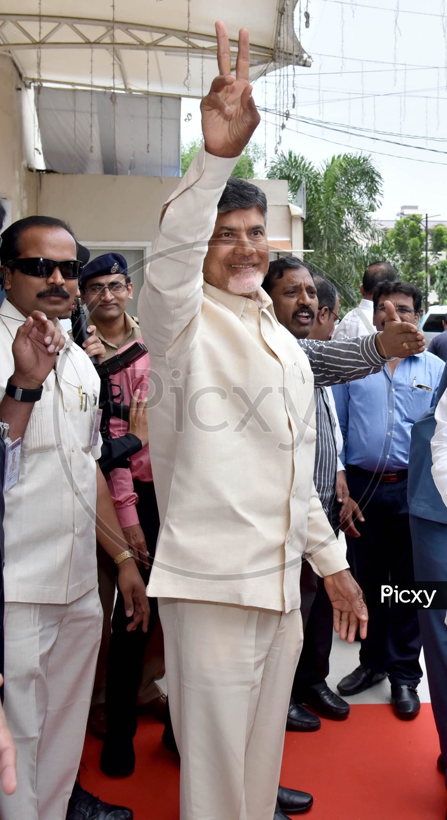 Image of Former Andhra Pradesh Chief Minister Nara Chandrababu Naidu-DO471599-Picxy