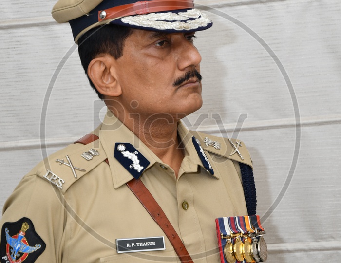 Image of Former AP DGP RP Thakur-UI300939-Picxy