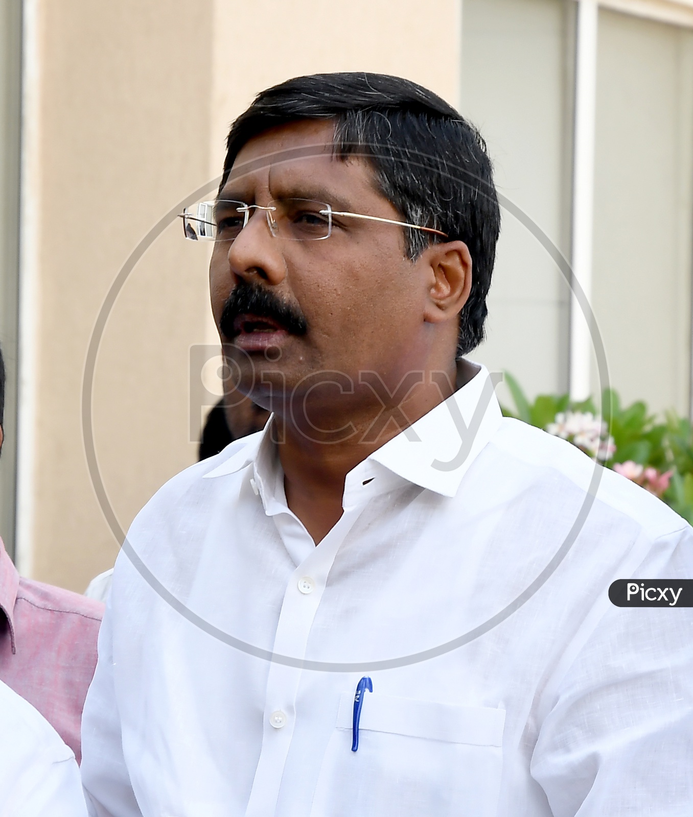 Image of Politician Gidugu Rudraraju-BZ078015-Picxy