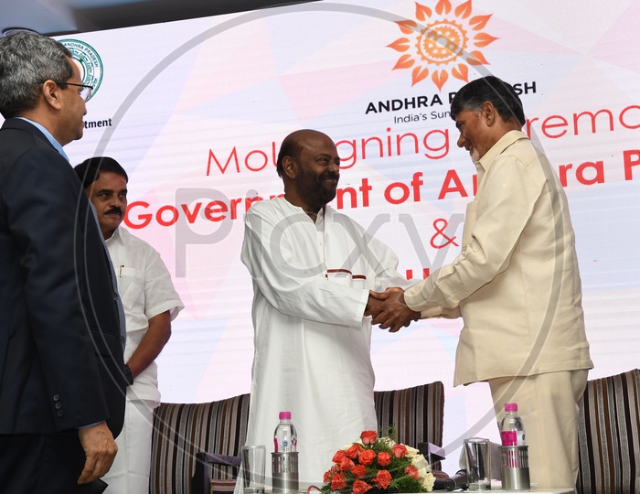 Image of HCL Founder and Chairman Shiv Nadar with Former AP Chief ...