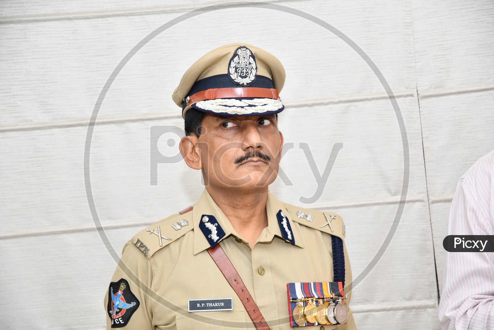 Image of Former AP DGP RP Thakur-TX380381-Picxy