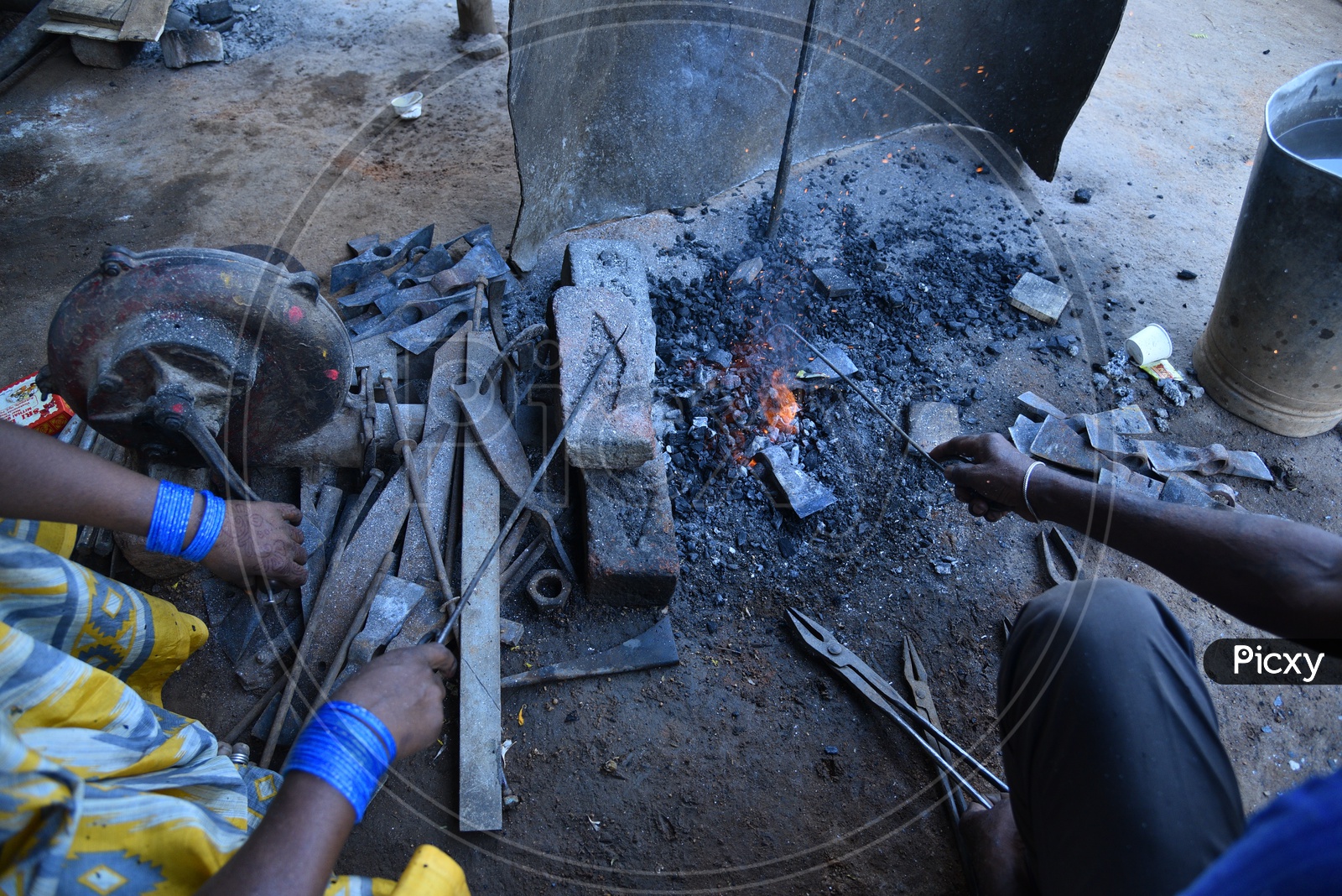 Image of Indian Blacksmith Forges the Hot Iron Metal-KY993457-Picxy