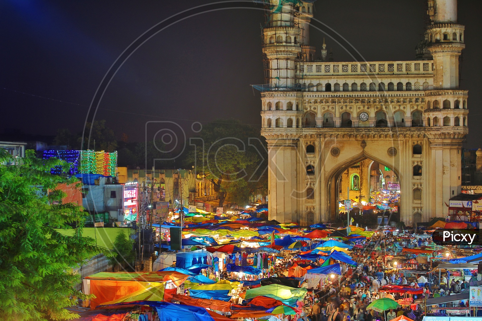 Image of Charminar Aerial View With Vendor Stalls Around Charminar ...