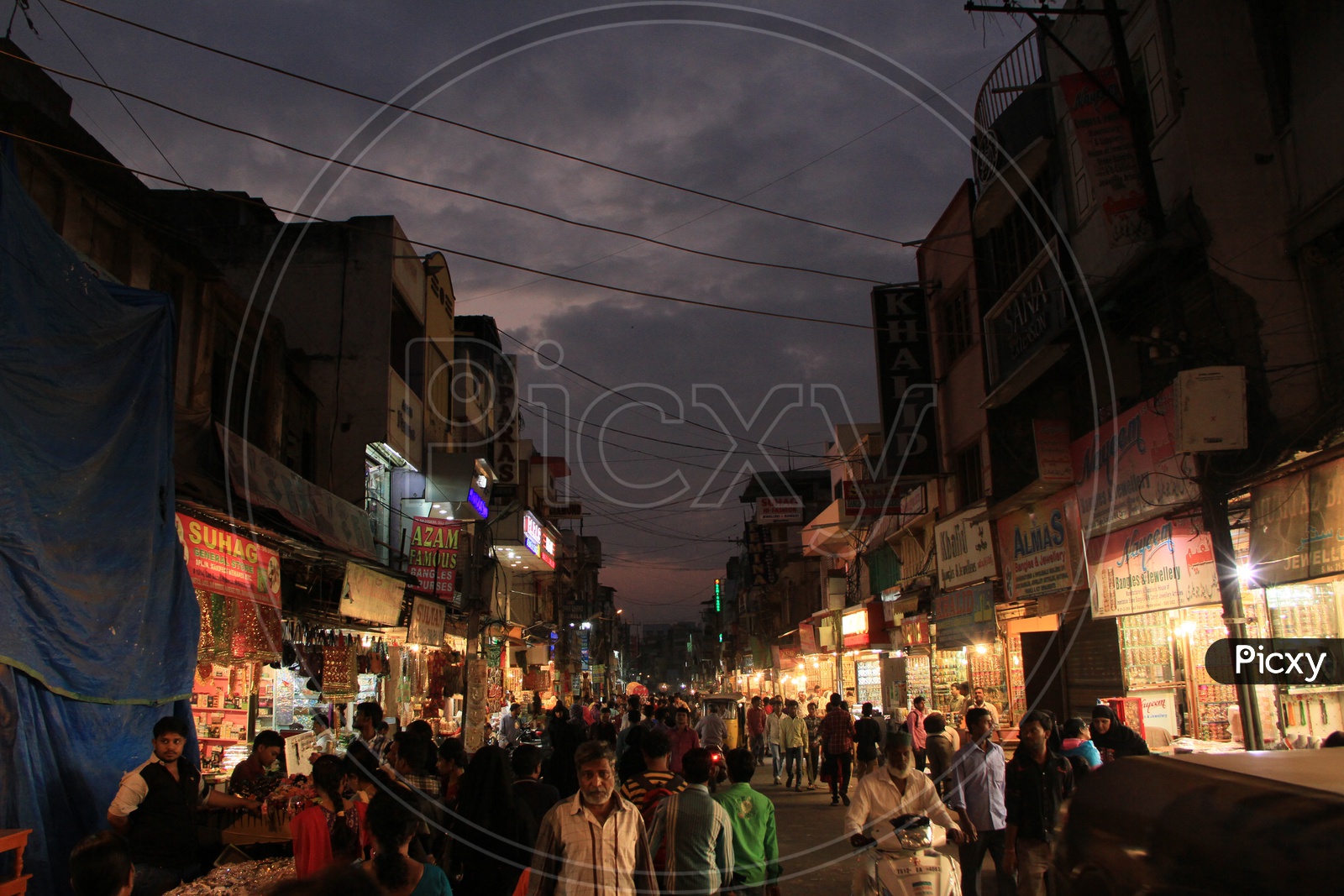 Image of Busy Ghansi Bazaar Street With Bangle Shopping In Bangle Shops ...