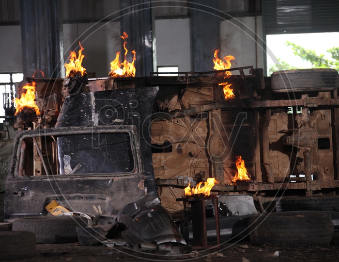 Image of Fire accident scene in a tollywood movie-JK499960-Picxy