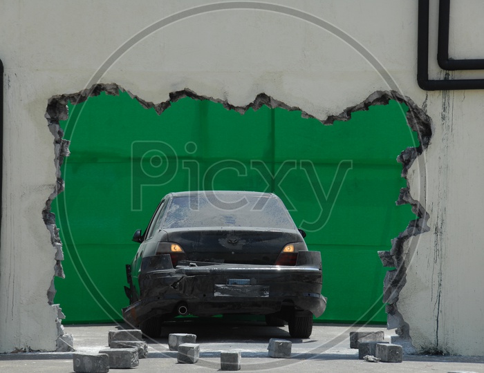 Image of Wall Breaking With a Car or Car Rammed into a Wall-QY030438-Picxy