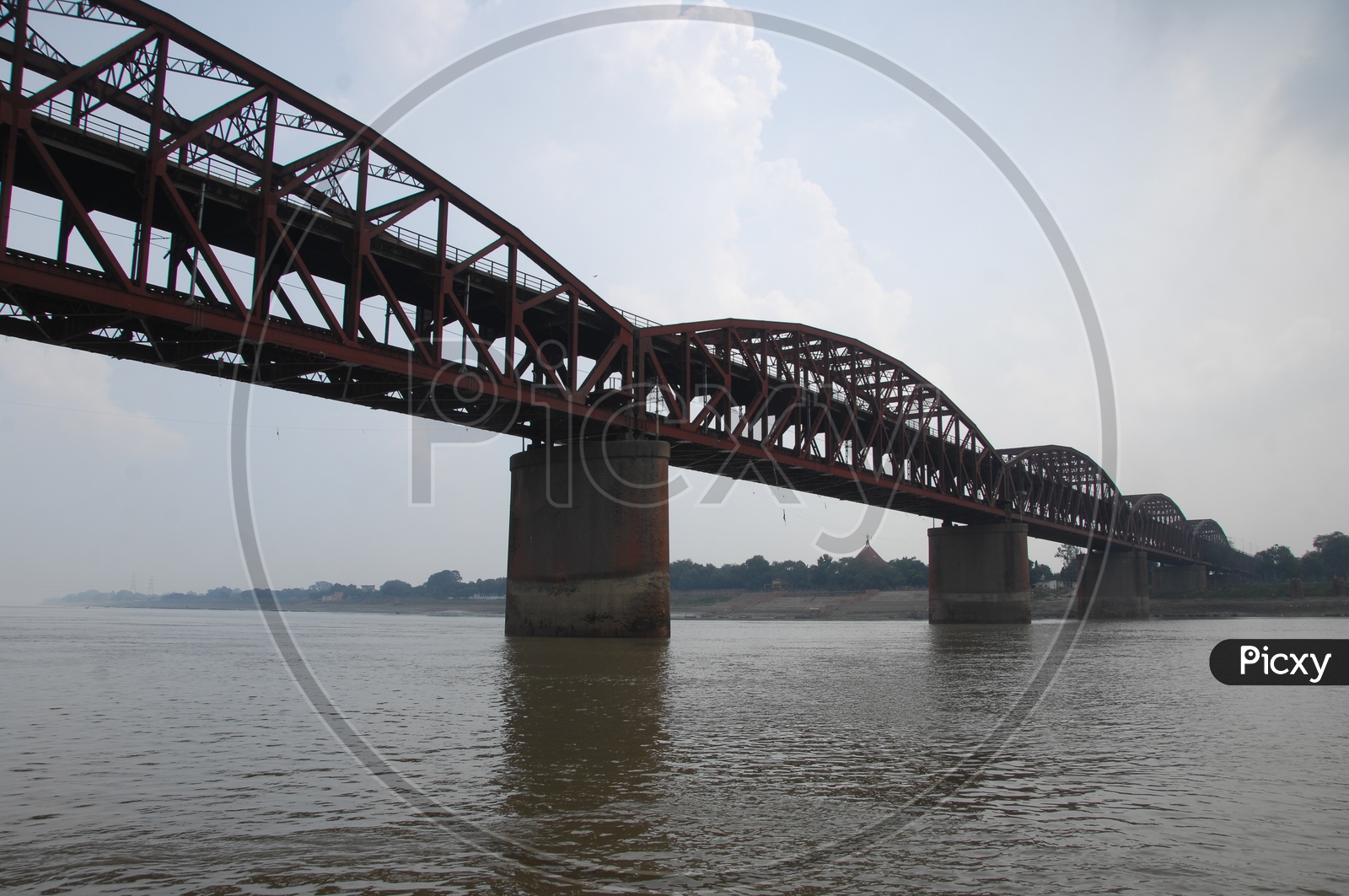 Image of Side & long view of Tied-arch bridge-YO520349-Picxy