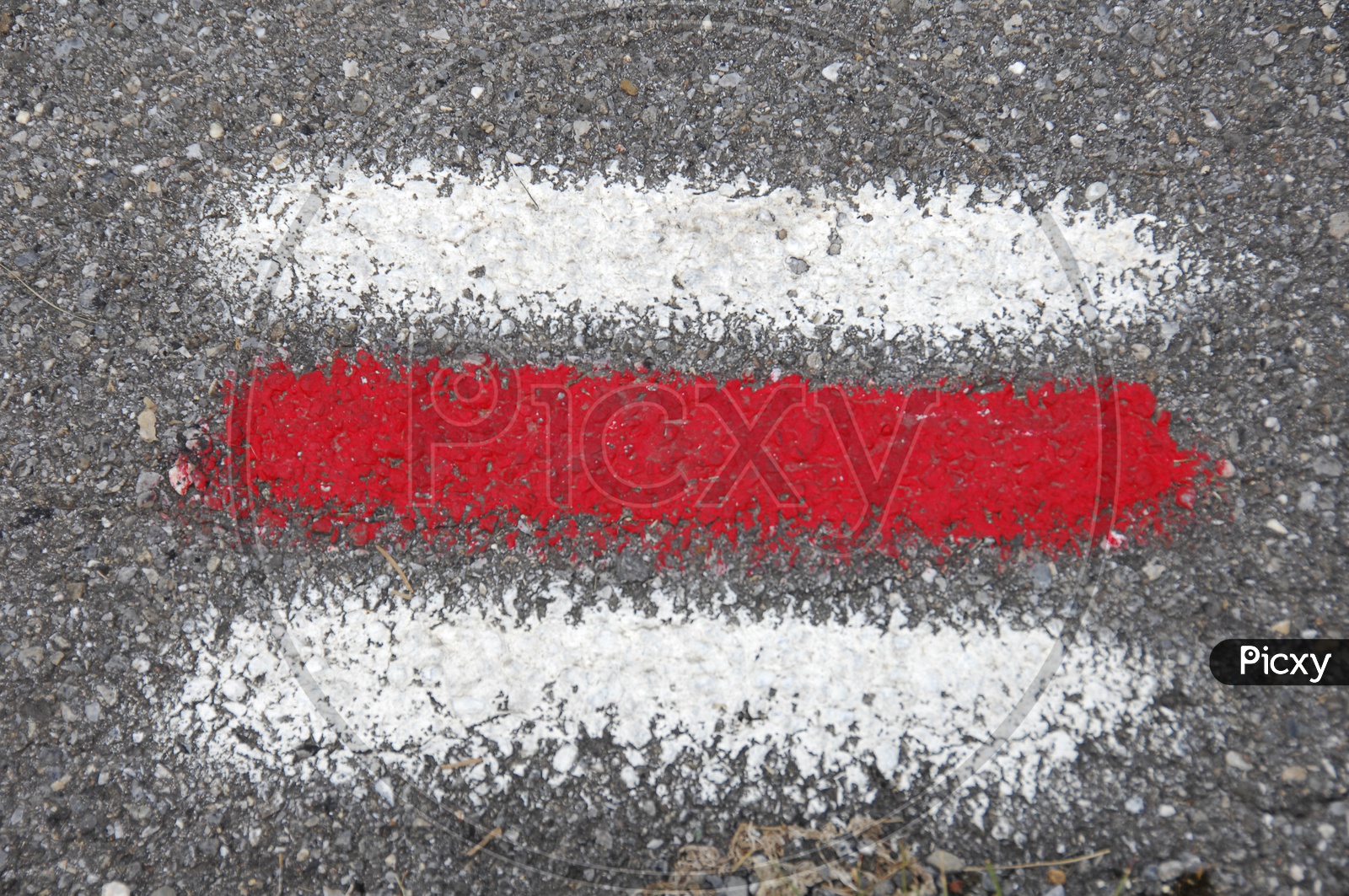 Image of Texture of Paint on a Thar Road-JC961462-Picxy