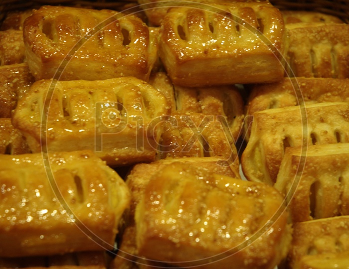 Image of Pastries Sugar Syrup Coated-PZ135613-Picxy