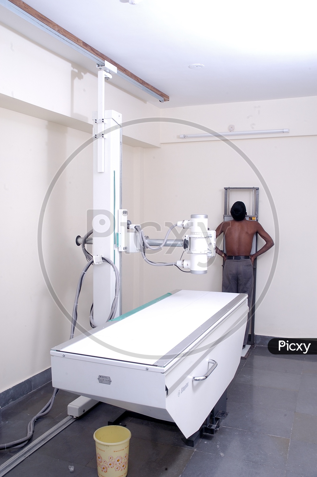 Image of X-ray Lab With a Patient-JP405005-Picxy