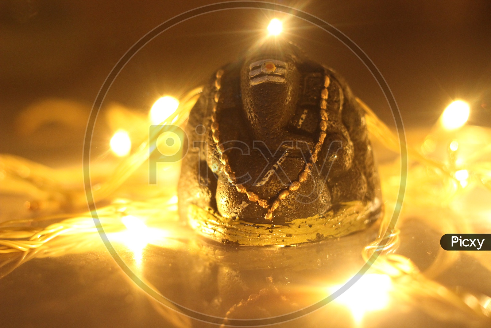 Image of Indian Hindu God Vinayakan / Ganapathi Idol With Led Lights ...