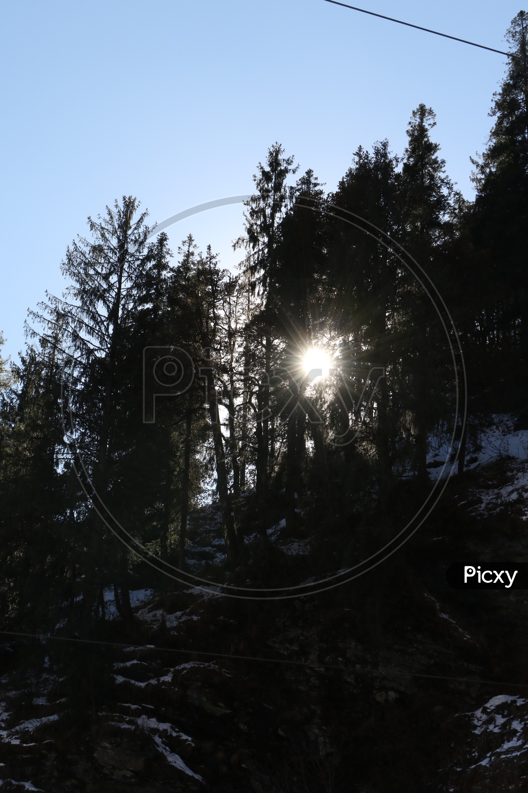 Image of Landscapes of Manali - Snow capped Mountains path on a sunny ...