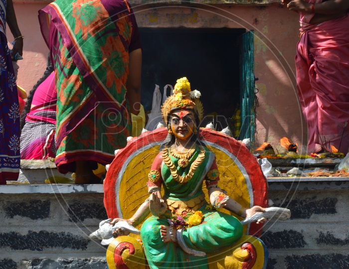 Image of Goddess Bala tripura sundari at Kanya Theertam-HG876205-Picxy