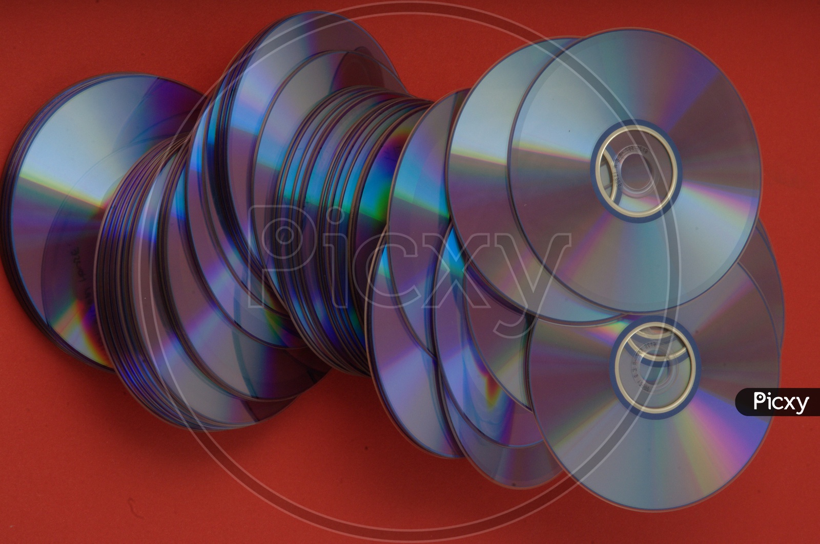 Image of Digital optical disc (DVD) or Compact disc (CD)-NE067547-Picxy