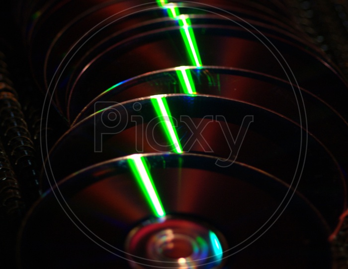 Image of Digital optical disc (DVD) or Compact disc (CD)-TS294278-Picxy