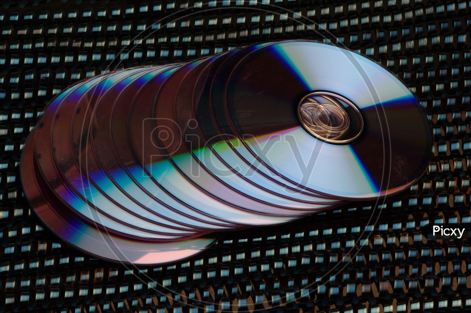 Image of Digital optical disc (DVD) or Compact disc (CD)-BM076139-Picxy