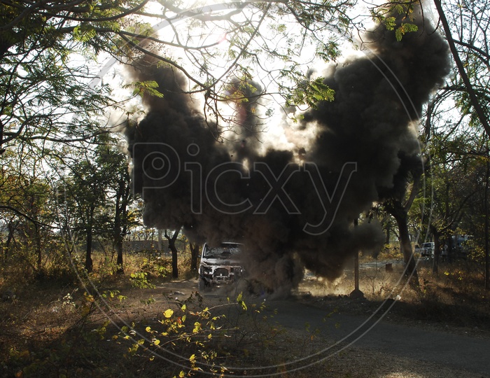 Image of Car Bomb Blast - Movie still-RH654877-Picxy