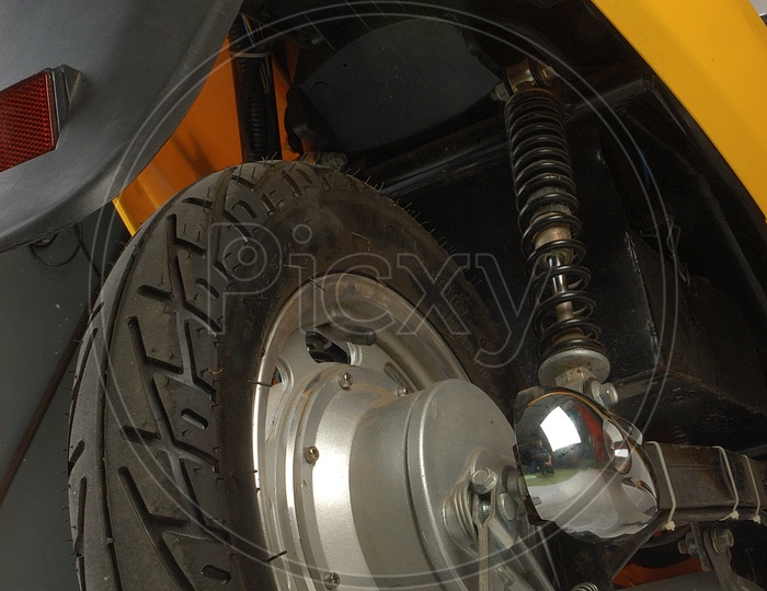 Image of A View of Scooty from Backside-JG858655-Picxy