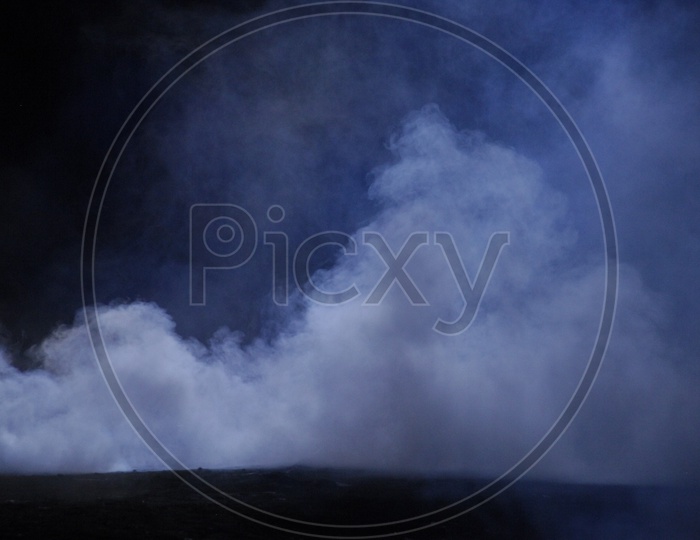 Image of Heavy smoke during the night-DR384207-Picxy
