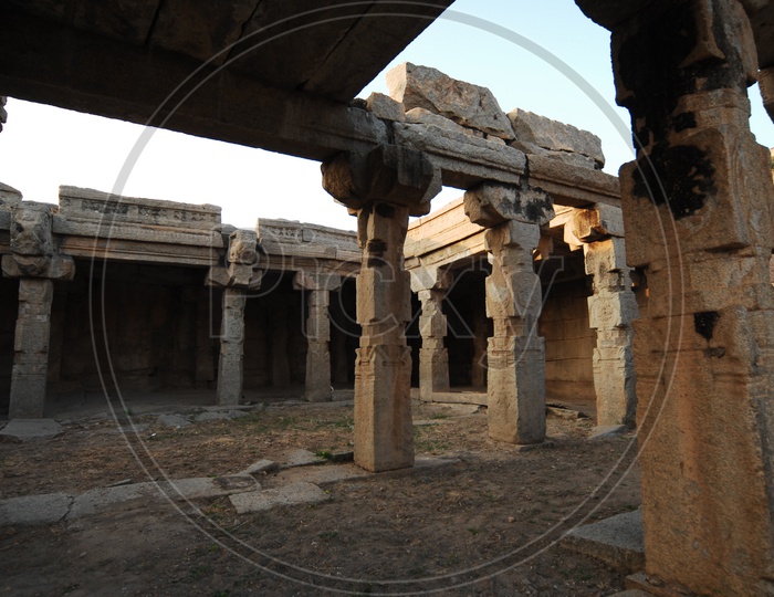 Image of INSIDE KRISHNA TEMPLE, HAMPI, KARNATAKA.-PN199877-Picxy