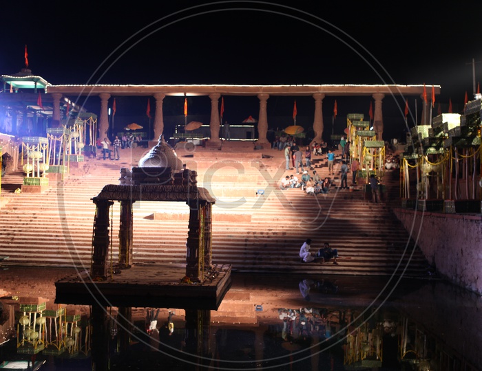 Image of Temple Kolan / Koneru in the night-OI548628-Picxy