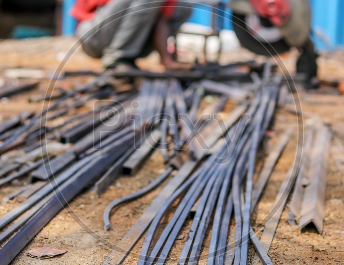 Image of Indian Cutter Worker cutting Iron Wedges with a Cutter ...
