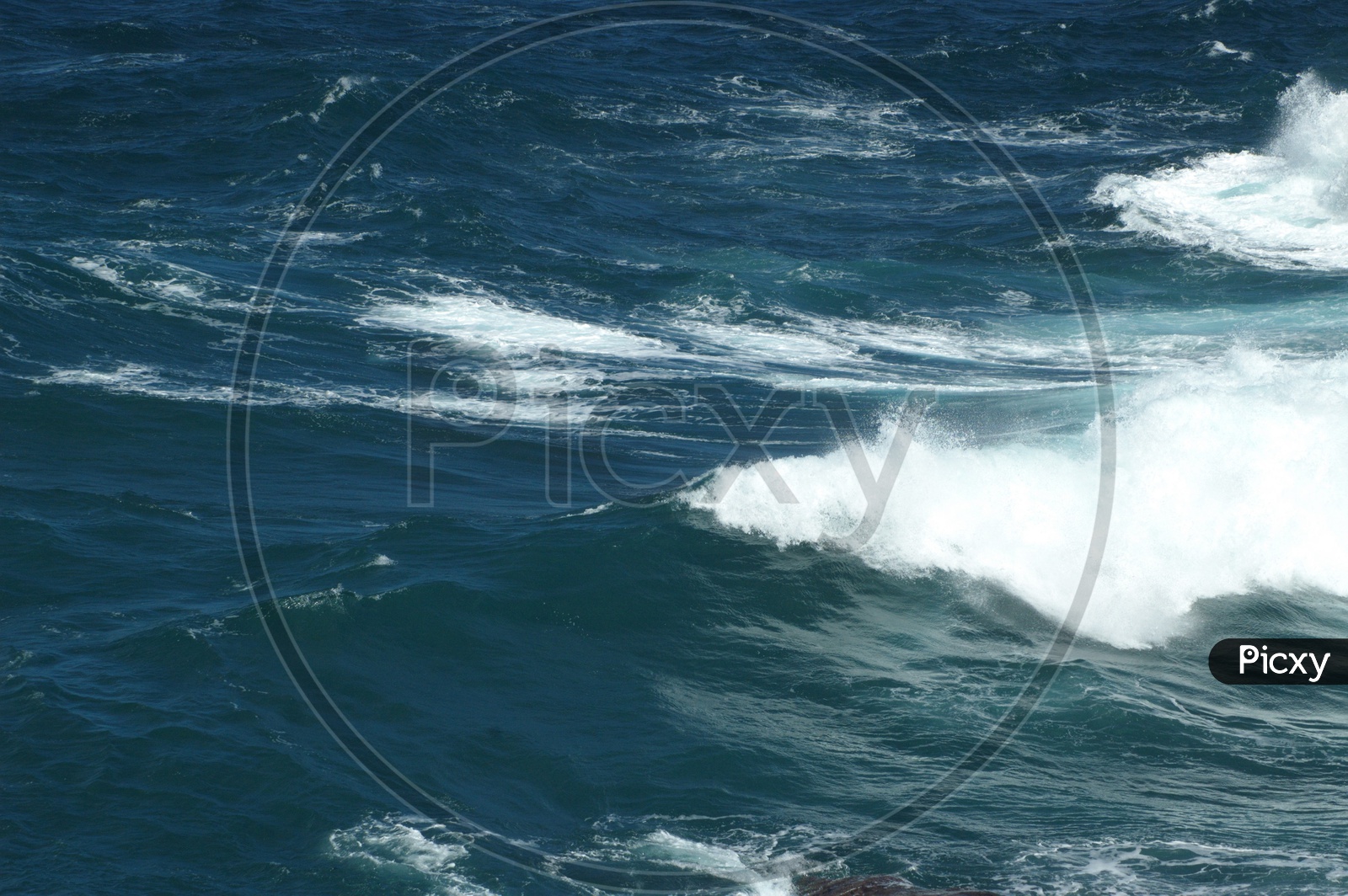 Image of Water Ripples Formed by Speed Boat Propellers-US658965-Picxy