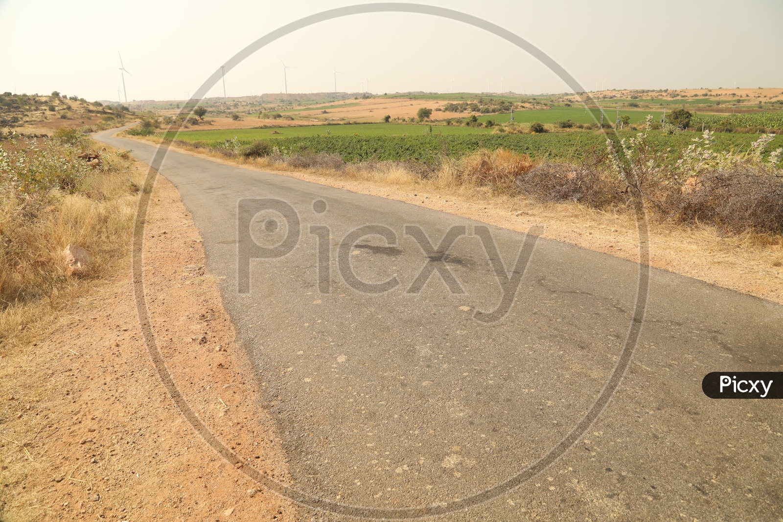 Image of Single lane roadway-PN514457-Picxy