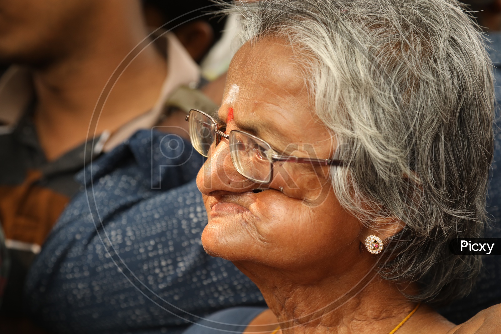 Image Of An Old Woman After Mouth Cancer Surgery AG363938 Picxy Image Of An Old Woman After Mouth Cancer Surgery AG363938 Picxy