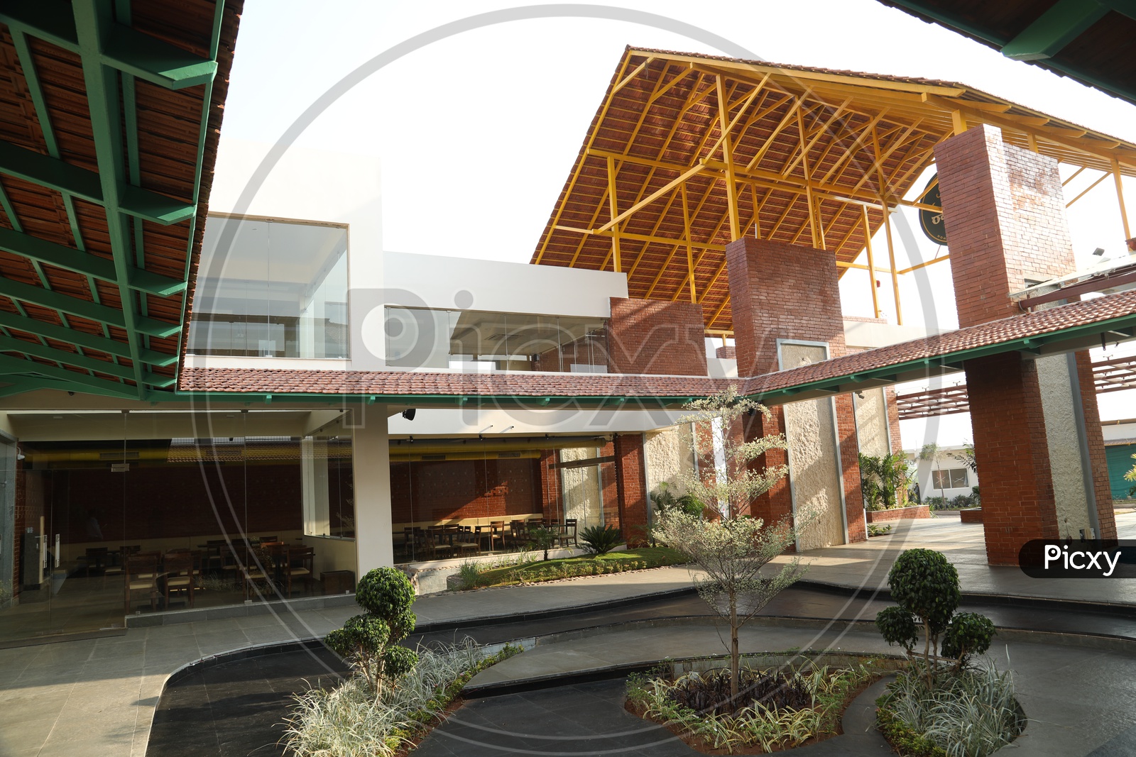 Image of Interior of Raju Gari Thota restaurant-JC849829-Picxy