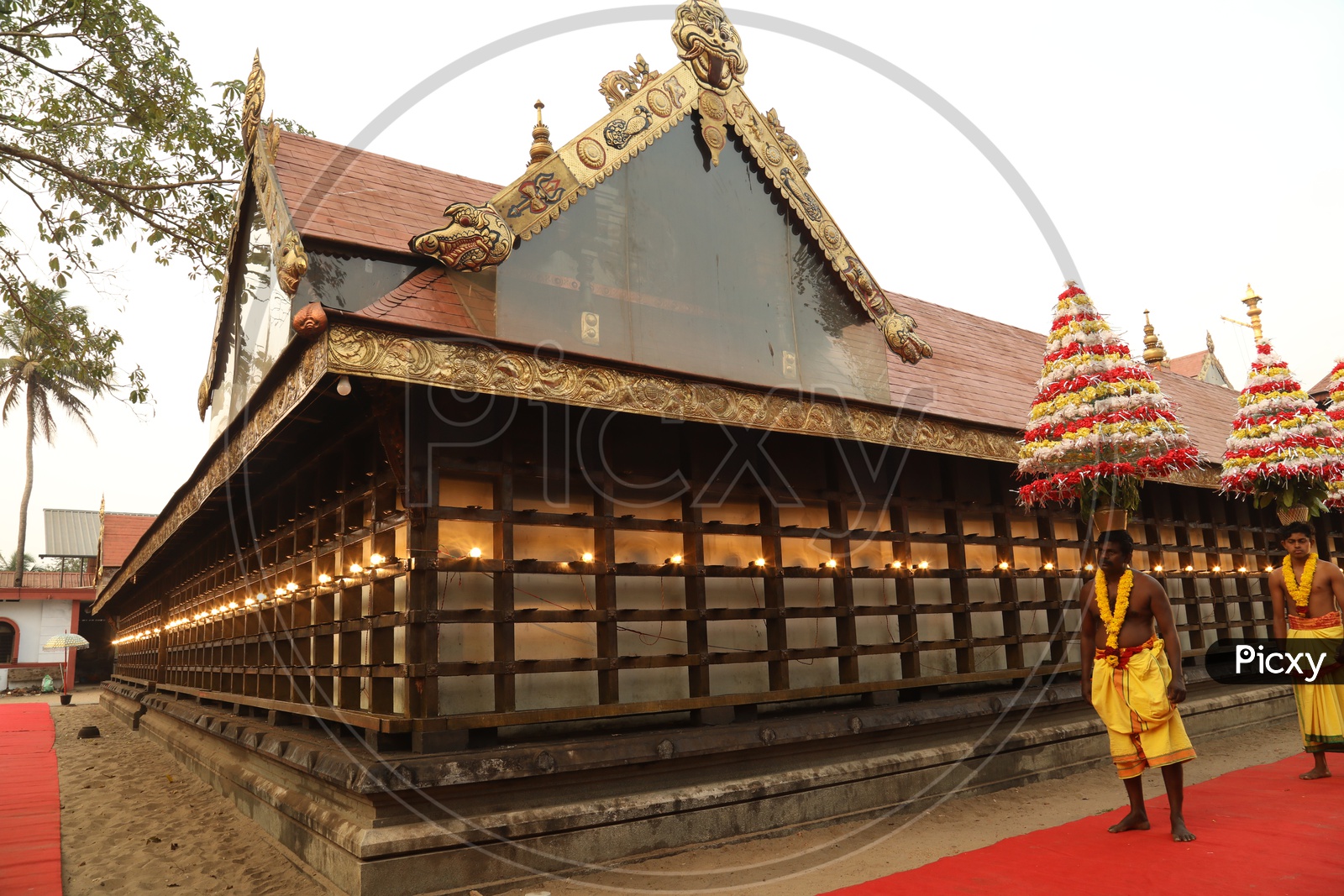 Image of Traditional Temple Procession Dancers in kerala-LV480024-Picxy