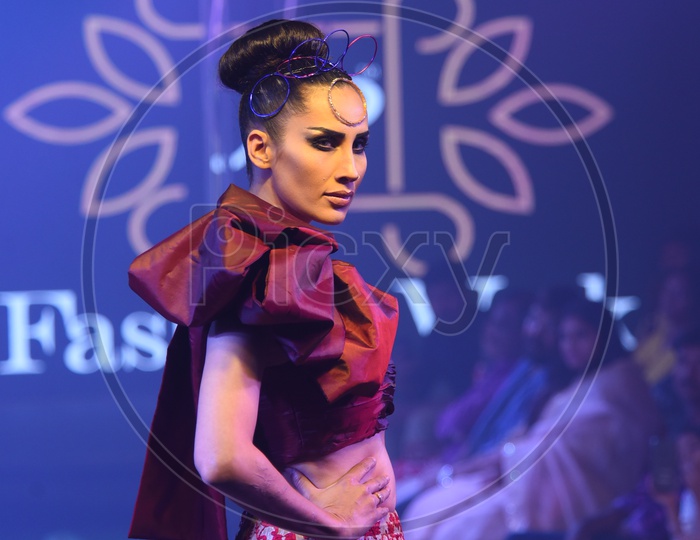 Image of Models Ramp Walk At AP Fashion Week 2018-FL422965-Picxy