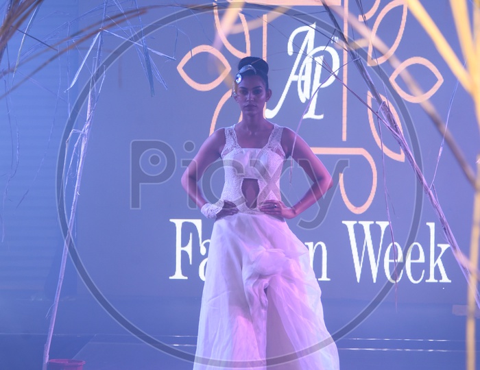 Image of Female Model Ramp Walk At AP Fashion Week 2018-FJ488588-Picxy
