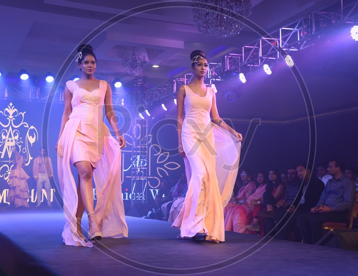 Image of Models Ramp Walk At AP Fashion Week-PD341028-Picxy