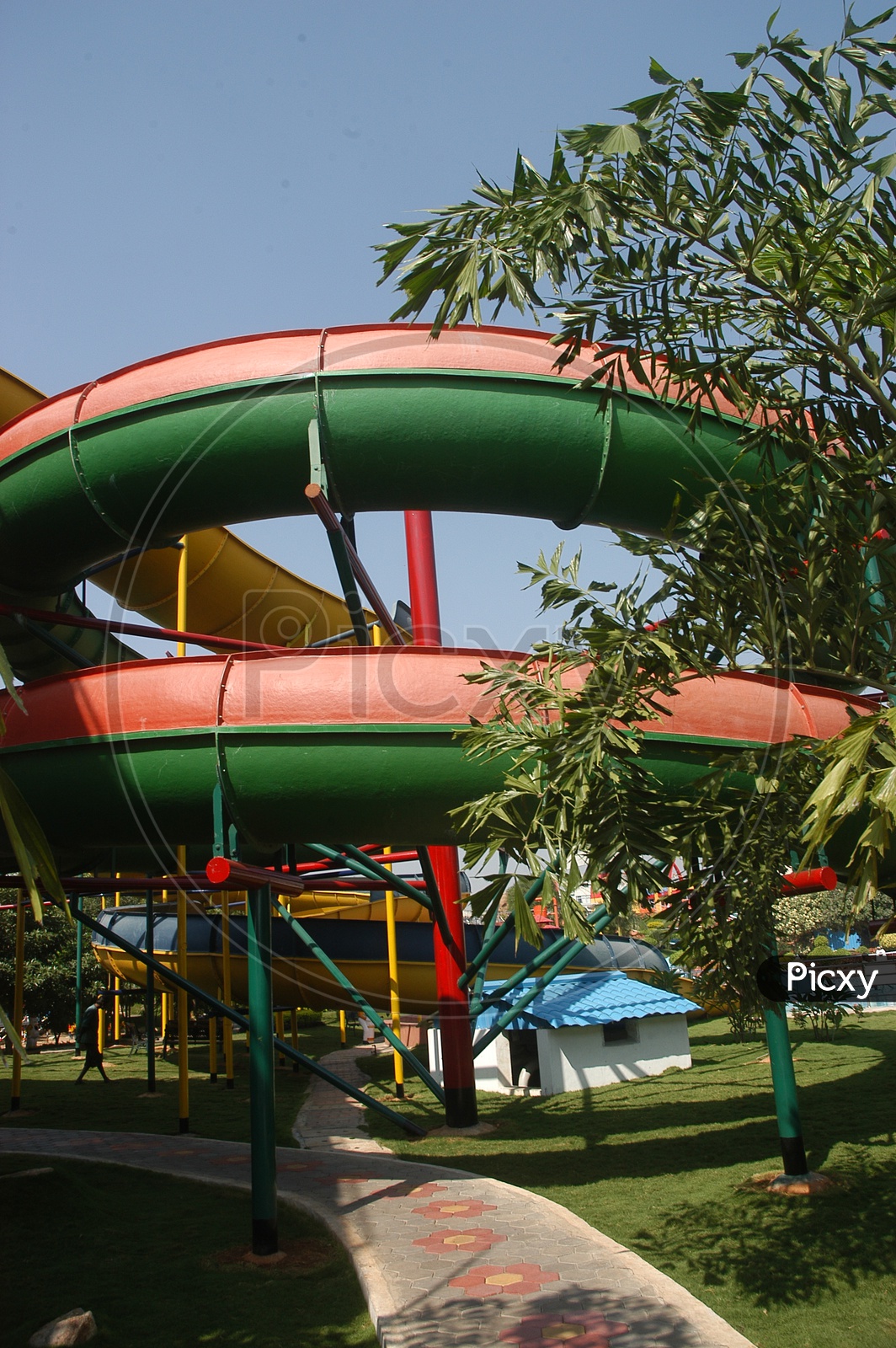 Image of Water games in Jalavihar-JZ405743-Picxy