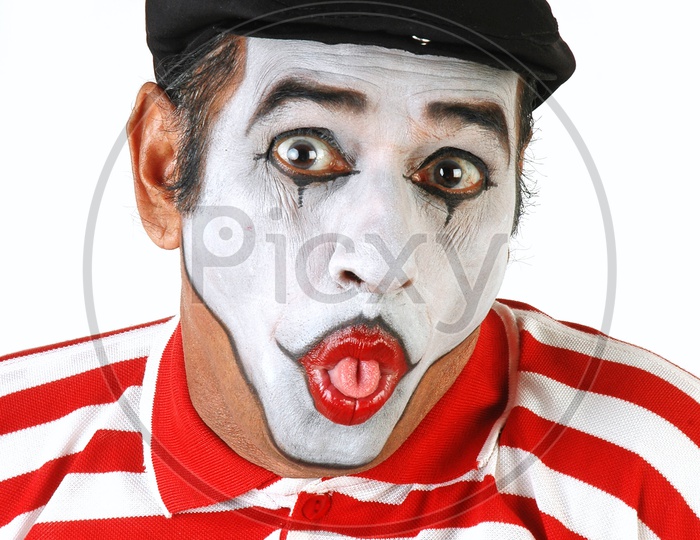 Image of Mime Artist With Expressions-AG990691-Picxy