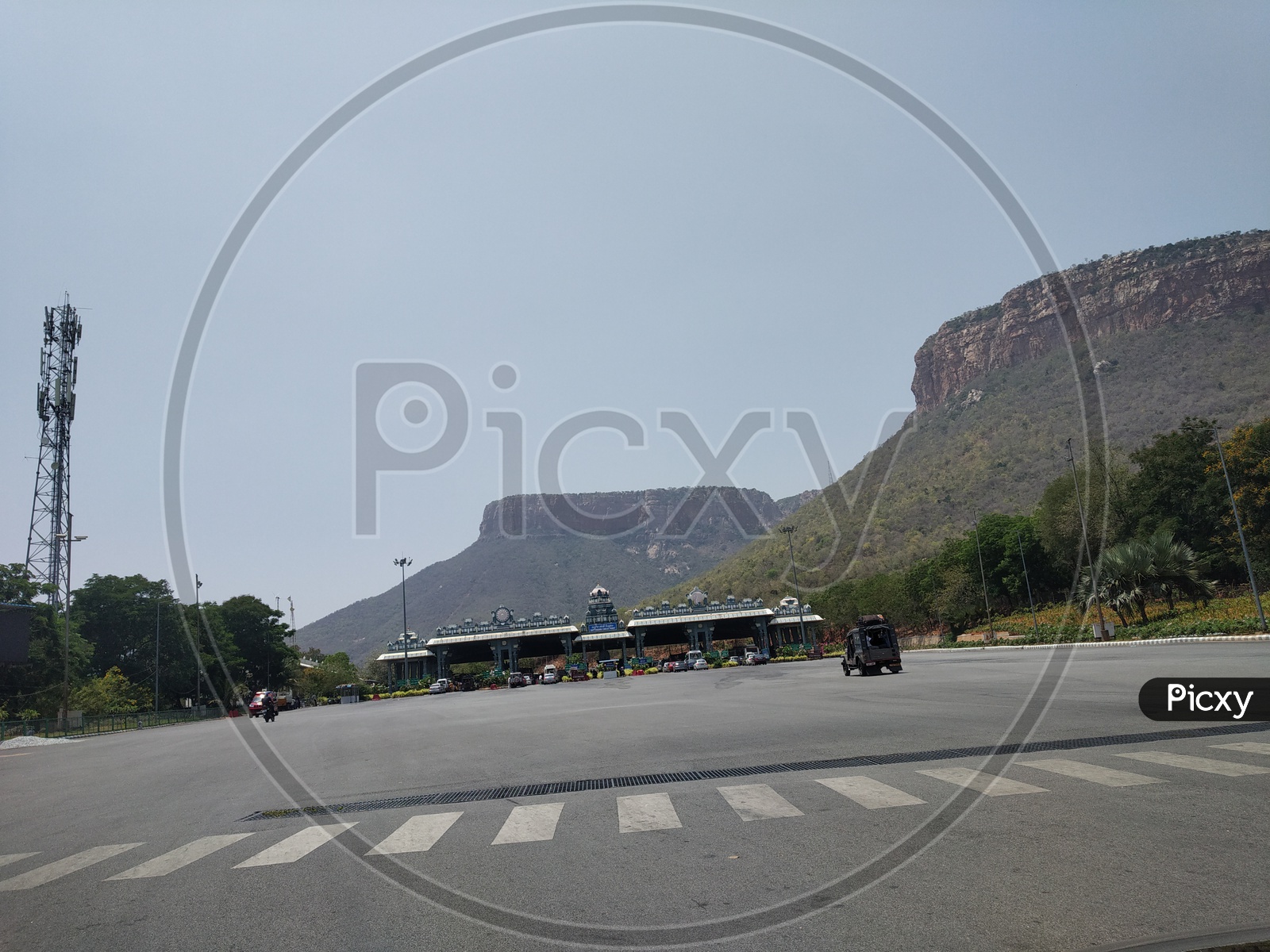 Image of Entrance of Tirumala Ghat Road-LQ294085-Picxy