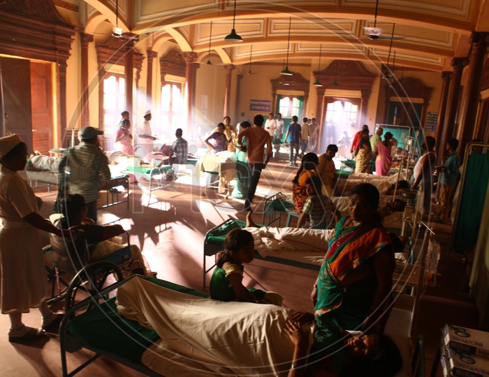 Image of Doctor checking patients in a general ward-MJ952547-Picxy