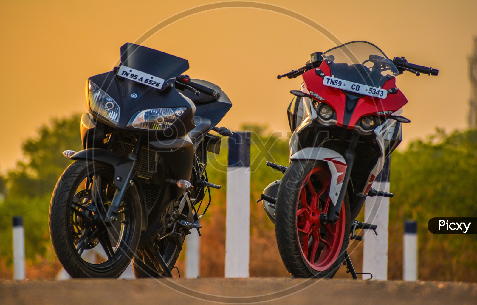 Image of Man made machines-NX610732-Picxy