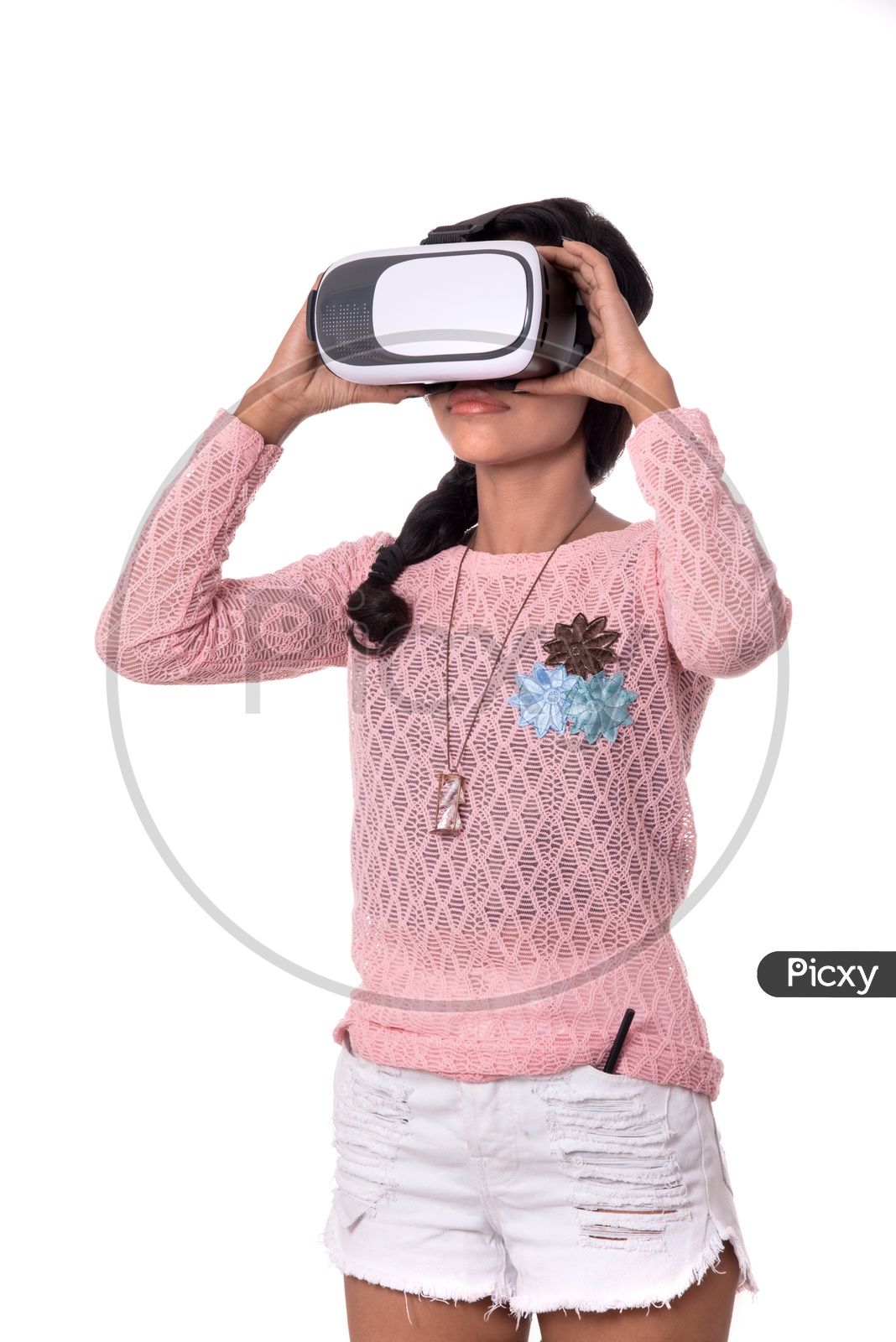 Image of Beautiful Indian Girl Looking Through VR Device , Indian Girl ...